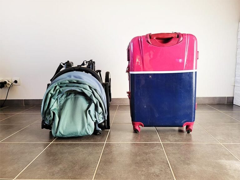 The Dimensions of the YOYO Stroller Folded and Unfolded